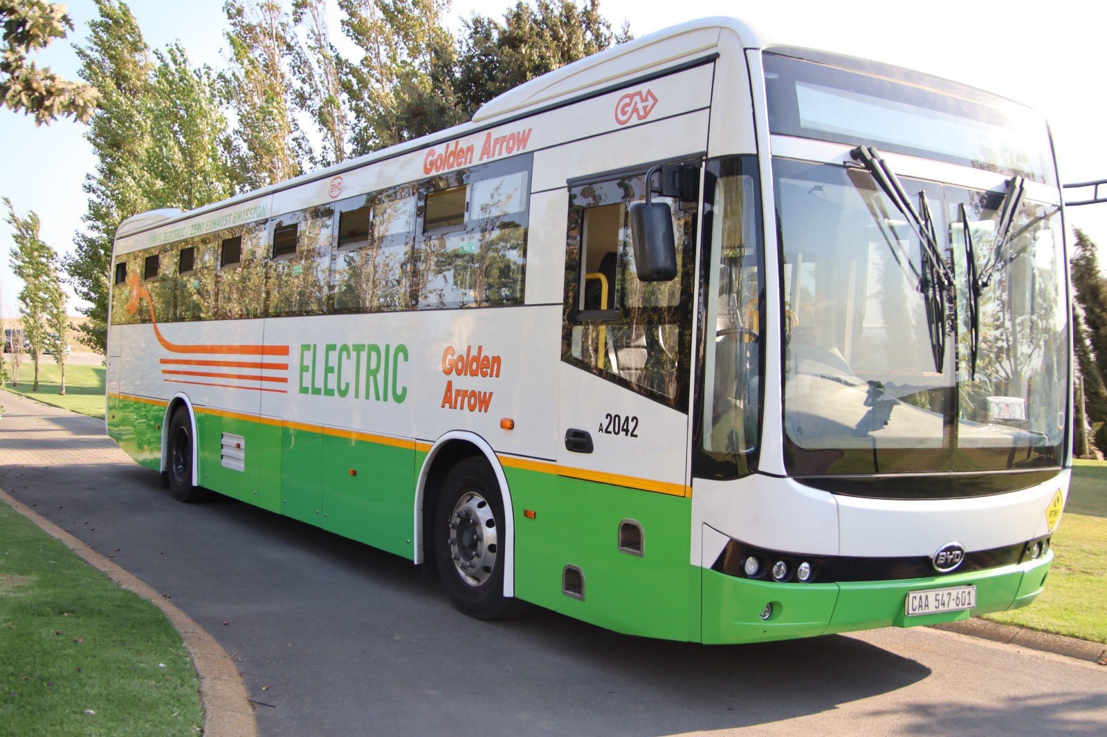 Golden Arrow Bus Service takes delivery of 20 electric buses, 100 more ...