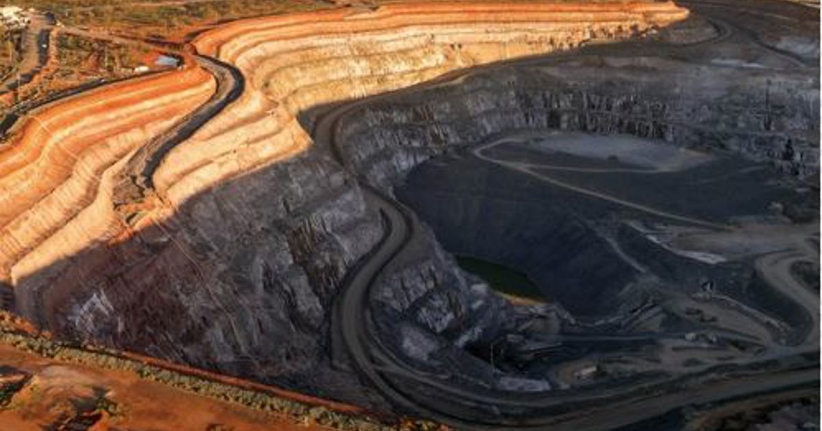 Gold Fields targets incremental output growth, billions in additional ...