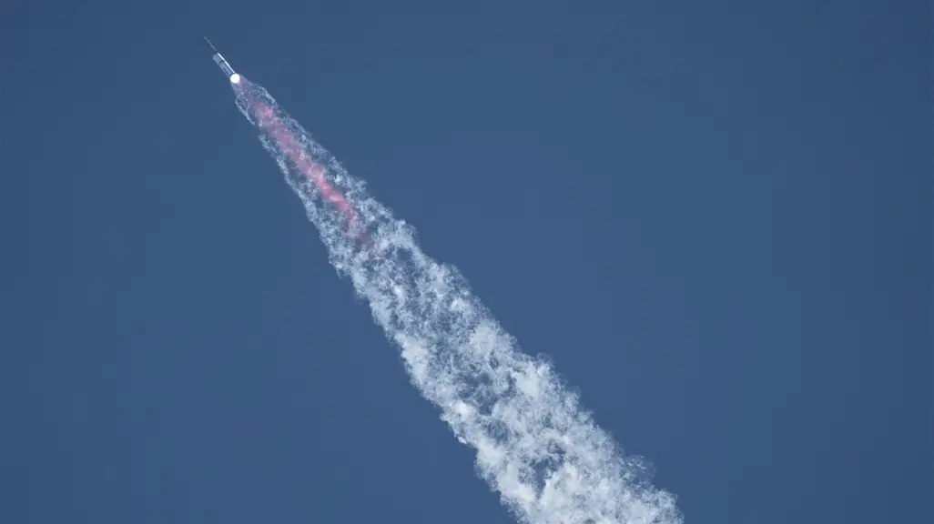 SpaceX launches Starship megarocket on successful test flight