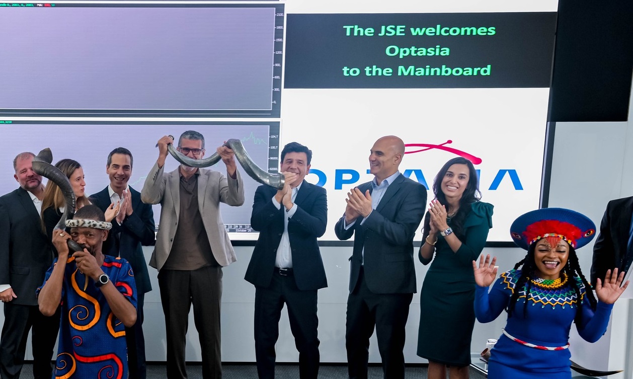 Global fintech leader Optasia lists on the JSE