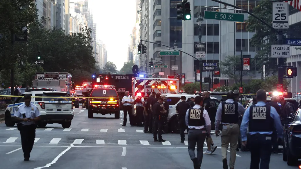 Five dead including gunman in New York office shooting spree