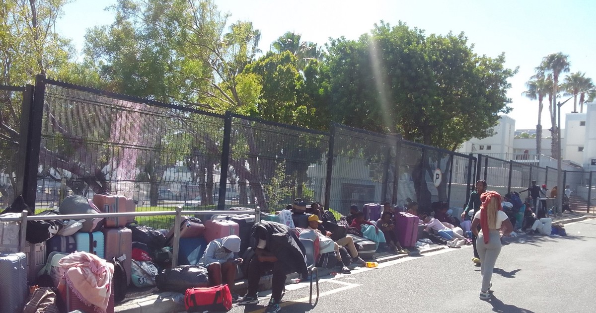 CPUT dismisses claims it’s left hundreds of students stranded outside ...