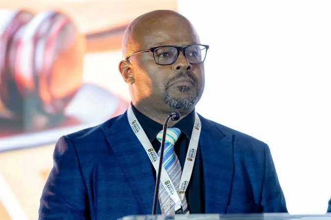 Ekurhuleni reinstates Xolani Nciza after 'fake qualification' debacle