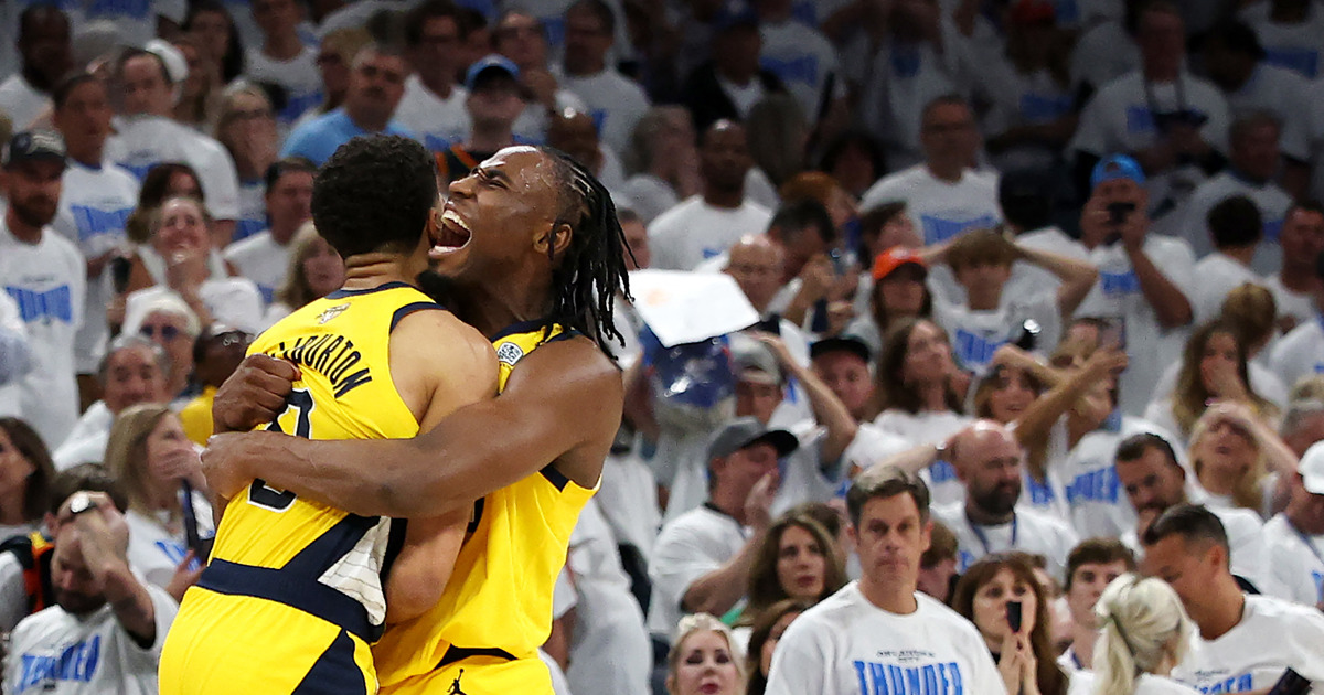 Haliburton's last-second shot lifts Pacers over Thunder in NBA Finals