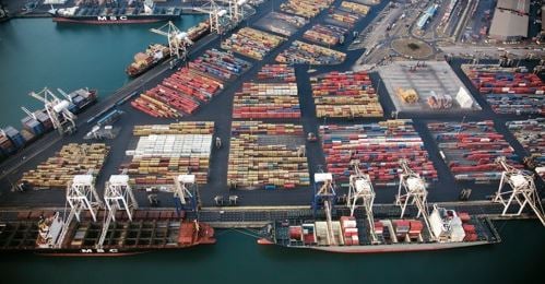 Transnet signs 25-year deal with global terminal operator to run ...