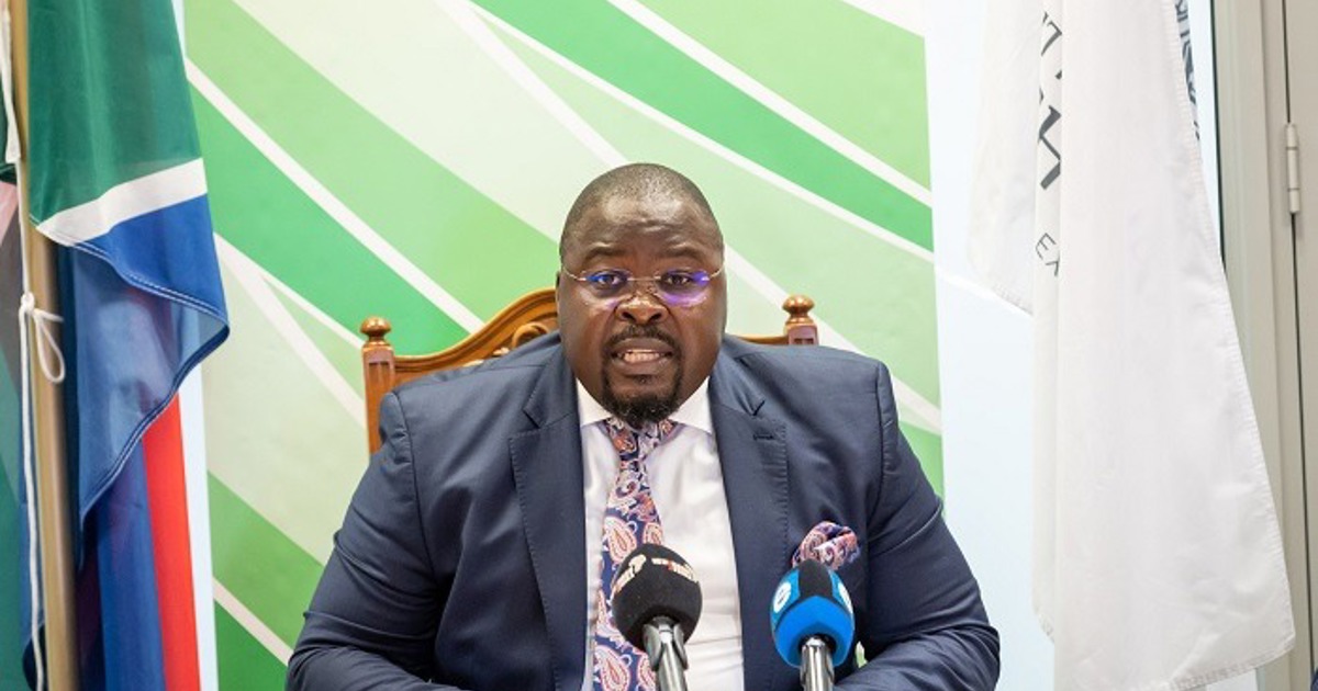 Tshwane Speaker confirms death of fraud-accused former mayor, Murunwa ...