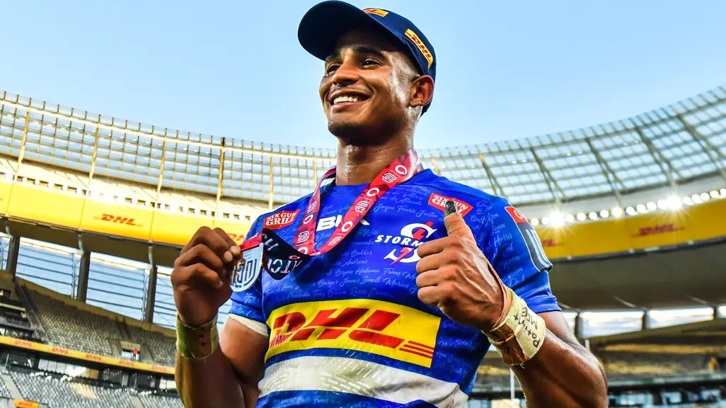 Springbok and Stormers flyhalf Feinberg-Mngomezulu SA's URC Player of ...
