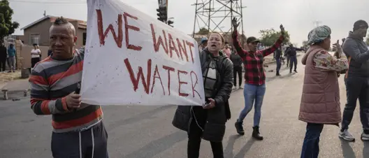 Water supply slowly trickling back after Emfuleni Municipality power ...