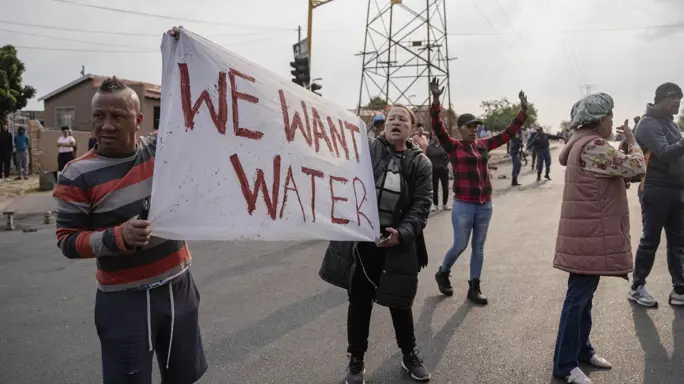 Joburg residents brave 15 days without water, with no clear explanation