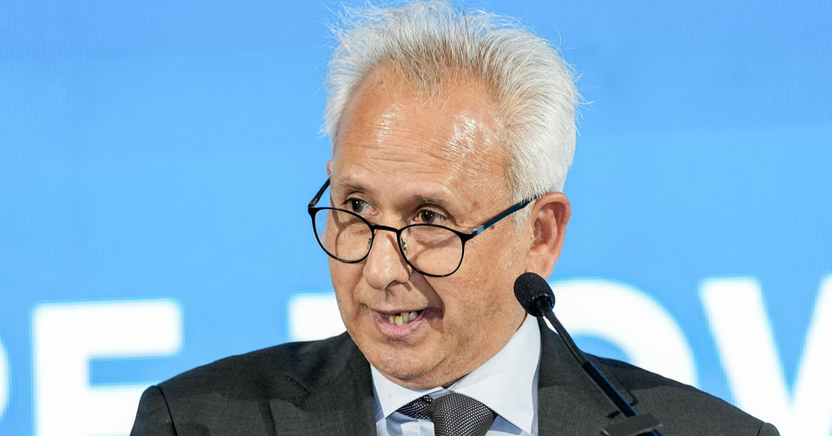 Acting Police Minister Cachalia sounds warning to gangs operating in WC