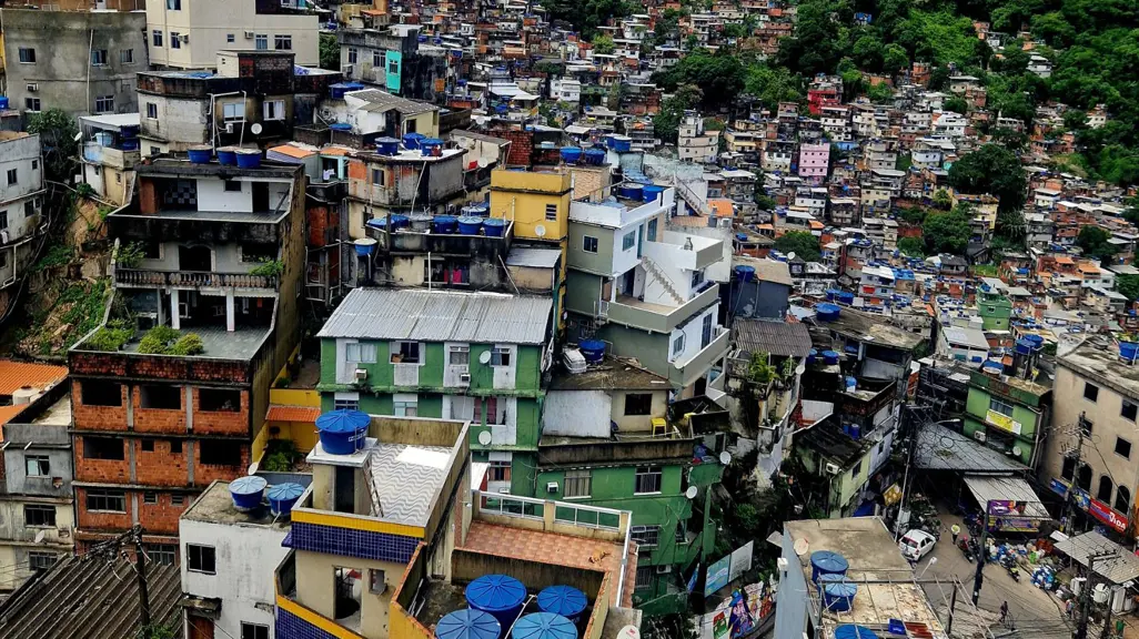 MALAIKA MAHLATSI: Favelas in Brazil illustrate the danger of believing ...