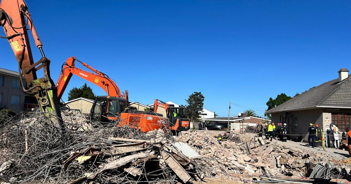 With rescue & recovery ops concluded, George building collapse site ...