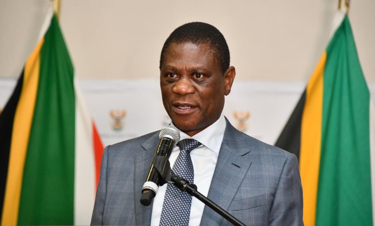 Phillip Vilakazi unseats Dan Balepile to become NUM’s new president