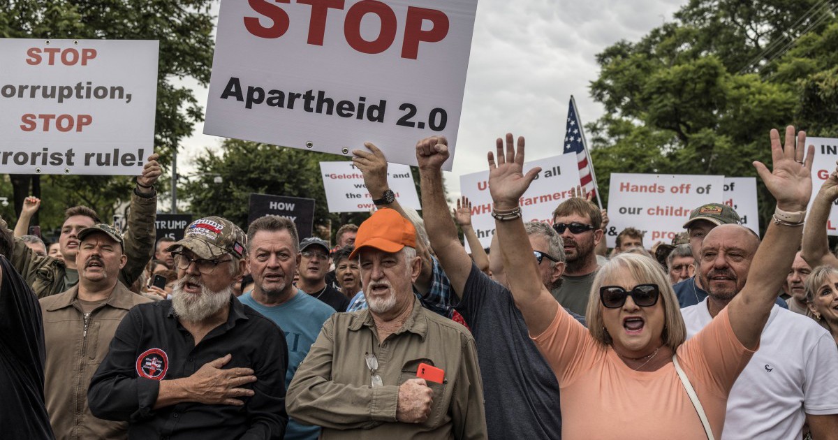 One thousand South Africans gather in Pretoria for pro-Trump rally