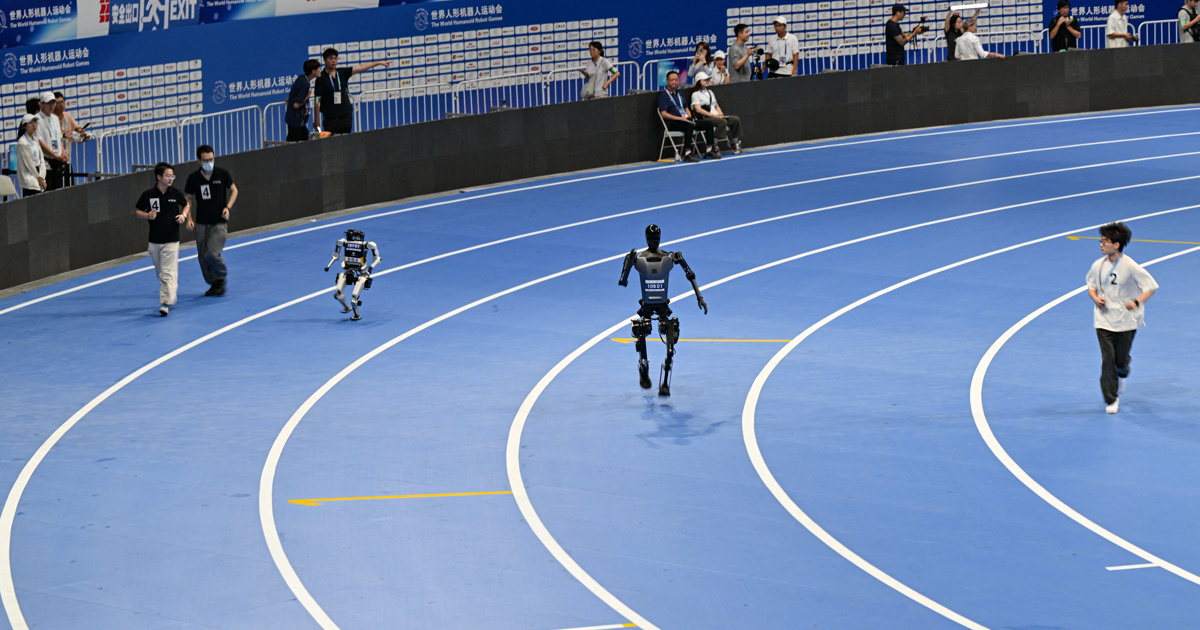 Football and falls as first humanoid robot games launch in China