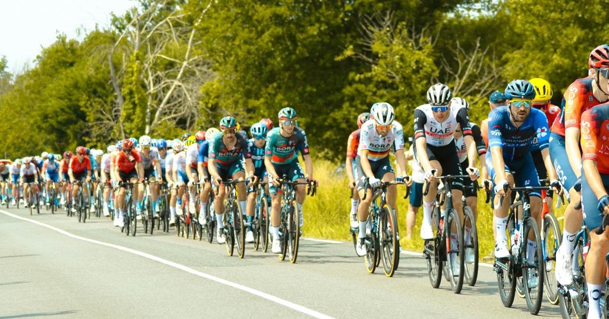 'Magical' Edinburgh to host start of 2027 Tour de France
