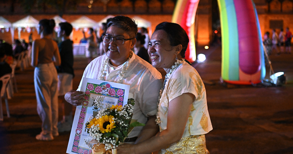 Hundreds to wed as Thai same-sex marriage law comes into force