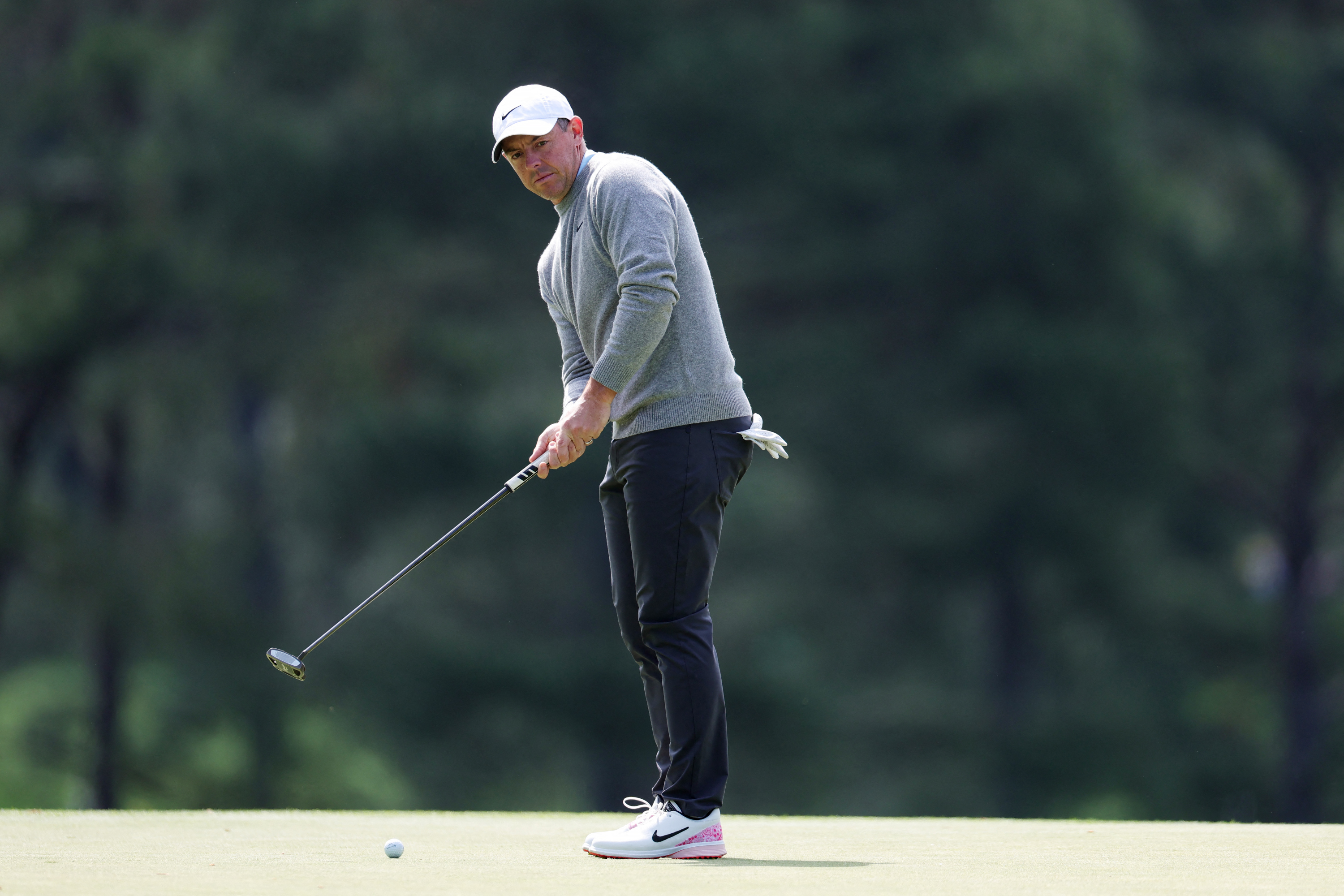 McIlroy seven back but likes his chances at US Open