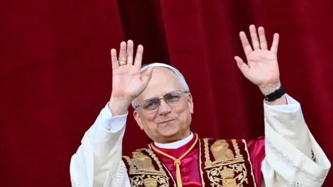 Pope hosts cardinals after calls for collegial governance