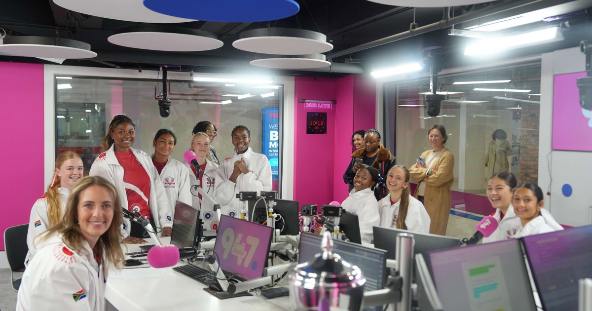 The champs are here! Redhill’s U17 netball team makes history at World ...