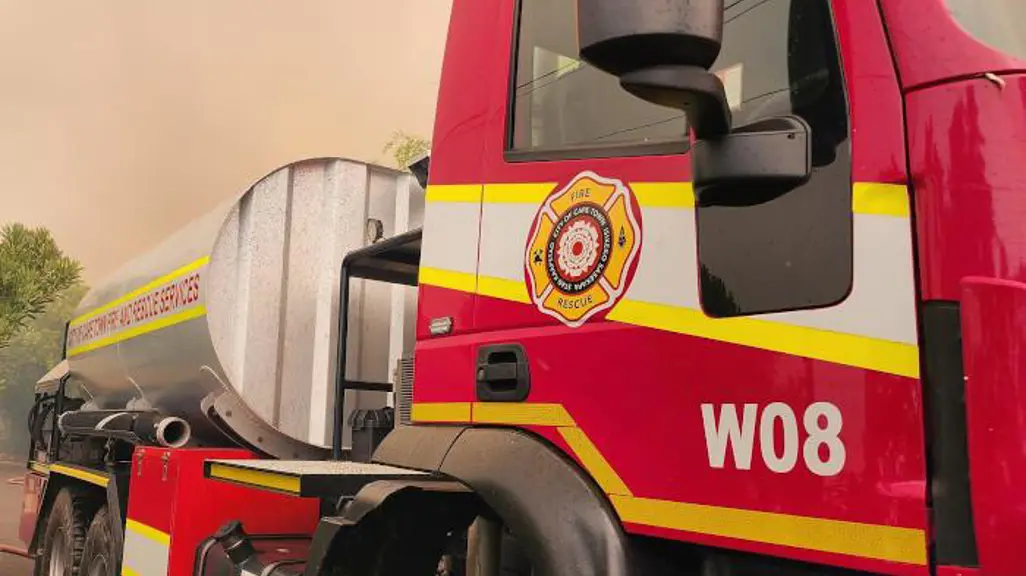 Fire crews monitoring Ocean View fire