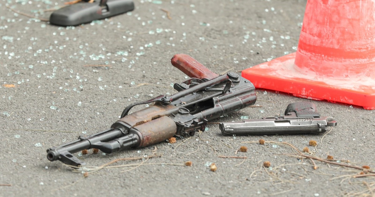 Bothasig police shootout with suspected extortionists sparks panic in ...