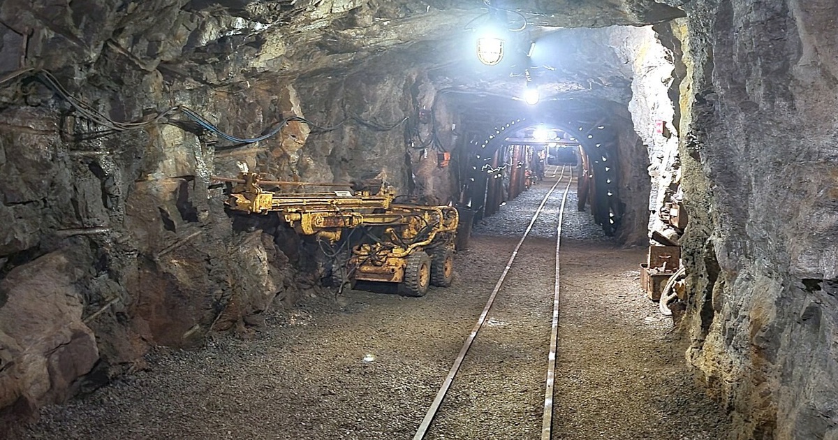 Mining production marginally contracts in August, dragged down by ...
