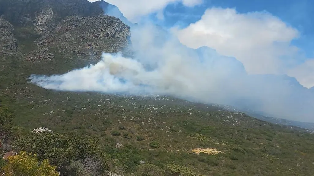 A number of trails to remain closed after Twelve Apostles wildfire ...