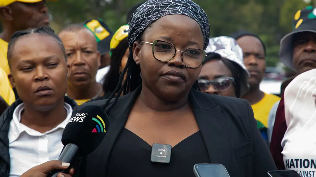 Taxi violence: Transport MEC says plans for Gauteng public transport ...