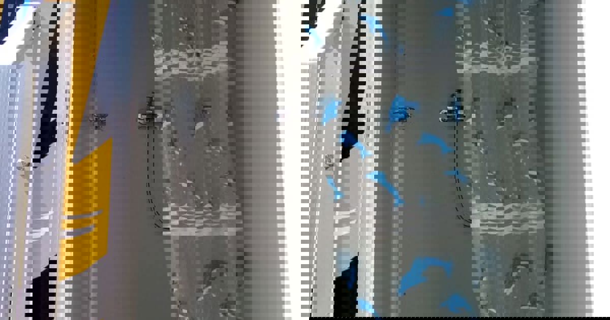 Mobile showers for Gauteng's homeless people