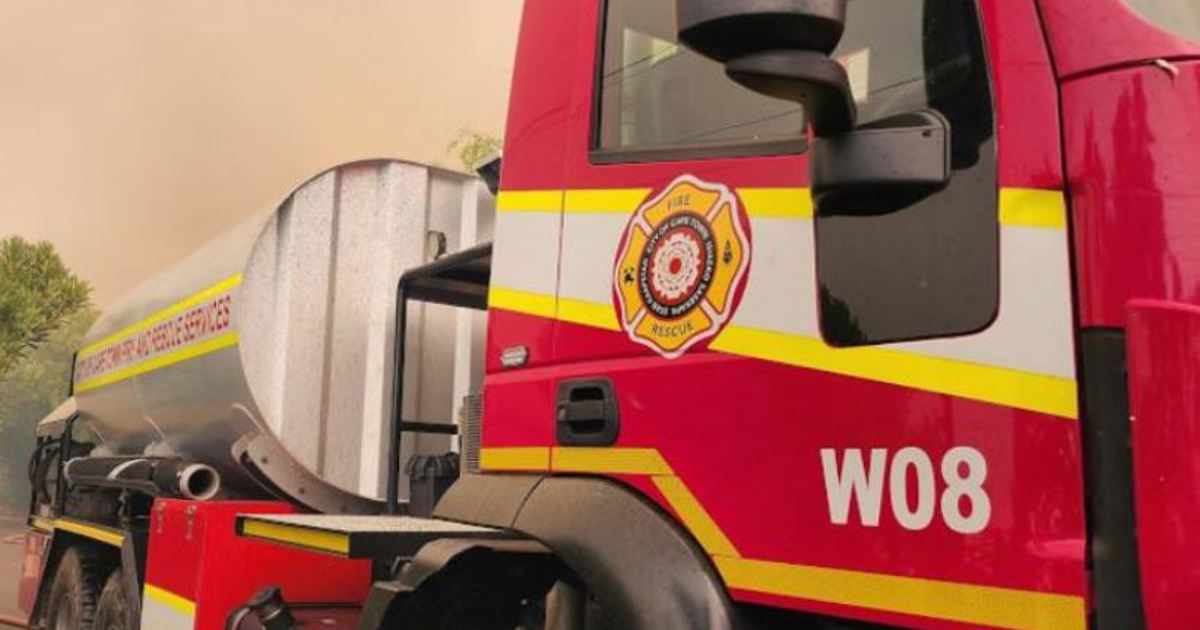 Signal Hill fire under control but firefighters working to contain hotspots