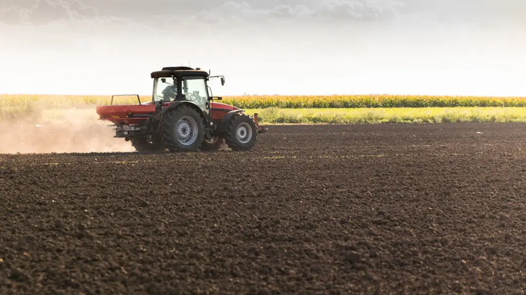 Fuel and fertiliser shock squeezes South African farmers