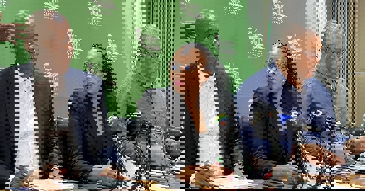 Tshwane mayor blames politics for false narrative over R777m water tanker spend