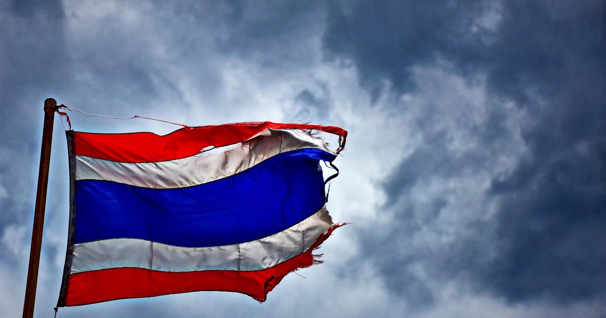 Acting Thai government moves to dissolve parliament