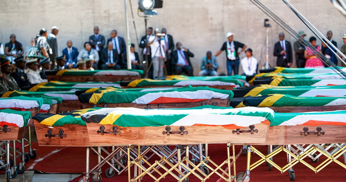 Ramaphosa reveals that former ANC SG Duma Nokwe was exhumed still ...