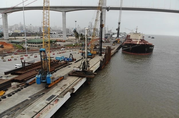 Maputo Port moves record cargo volumes - a blueprint for public-private ...