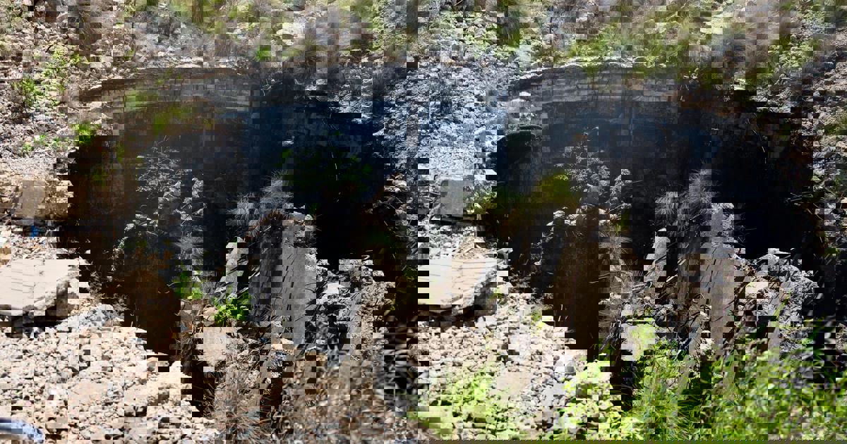 After body of illegal miner retrieved, Stilfontein zama zamas claim dead piling up underground