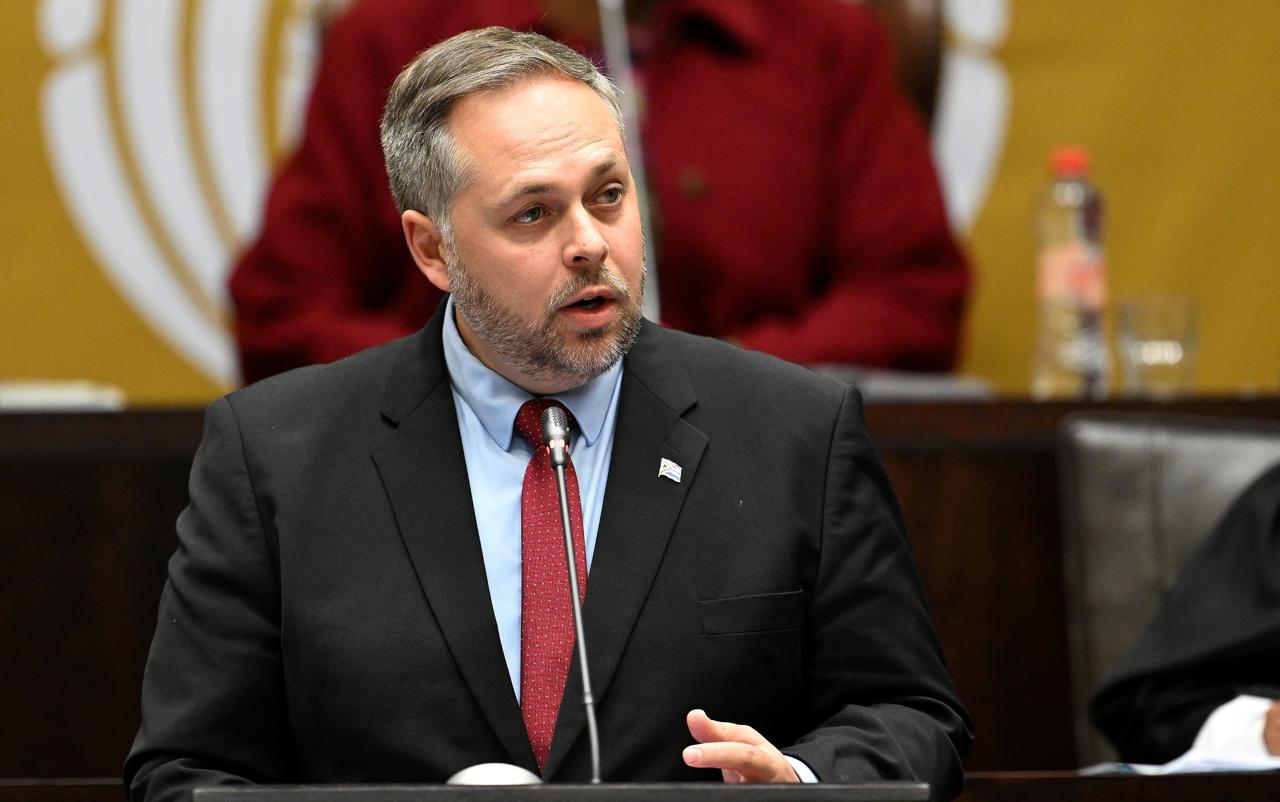 Firoz Cachalia set to be sworn in as acting police minister