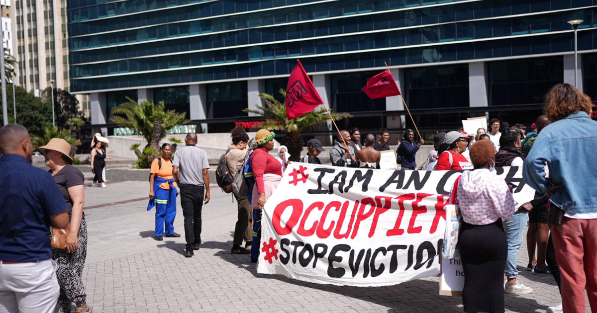 Cissie Gool House residents call on Human Settlements Minister to ...