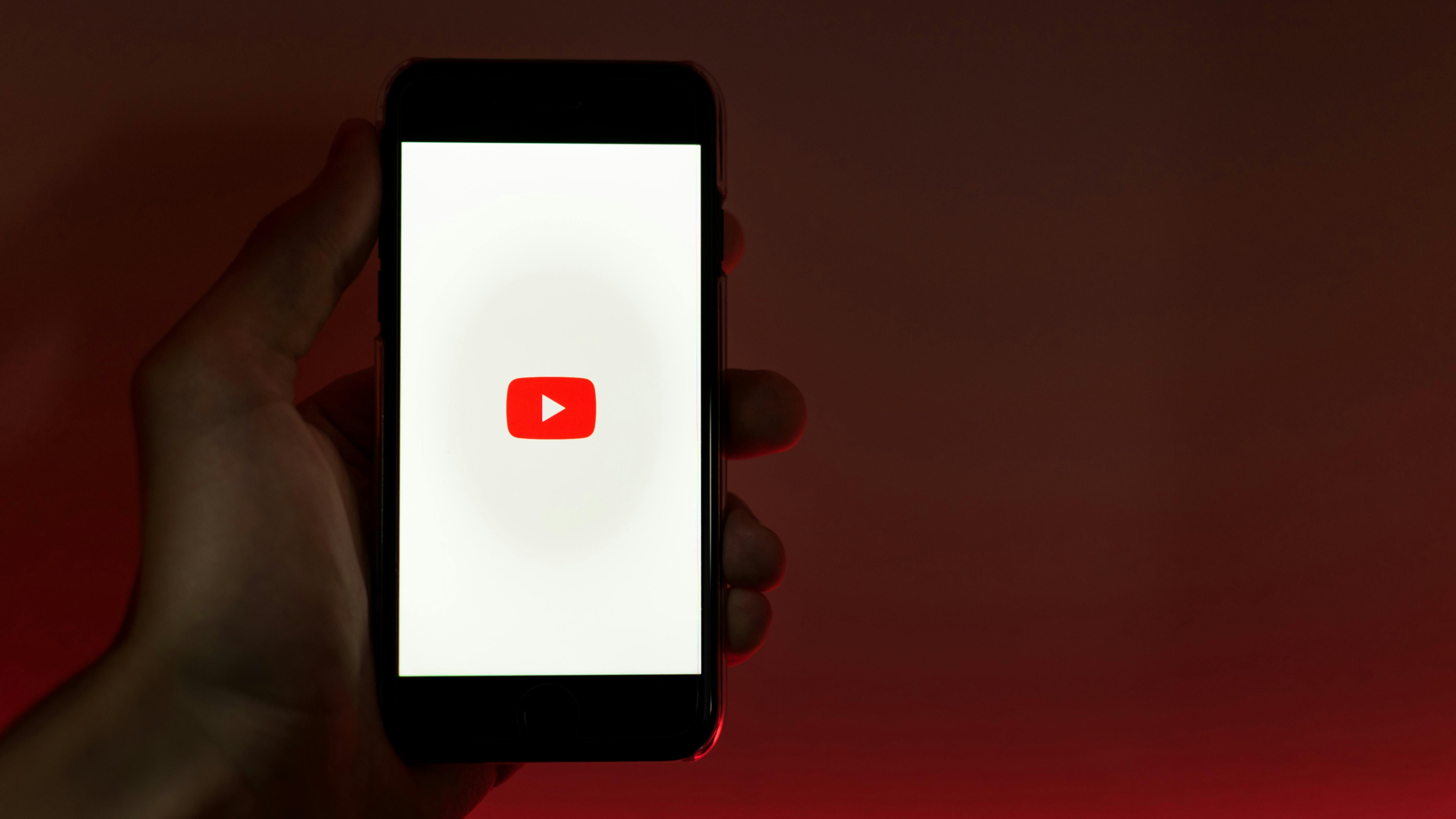 YouTube goes down around the world for some users