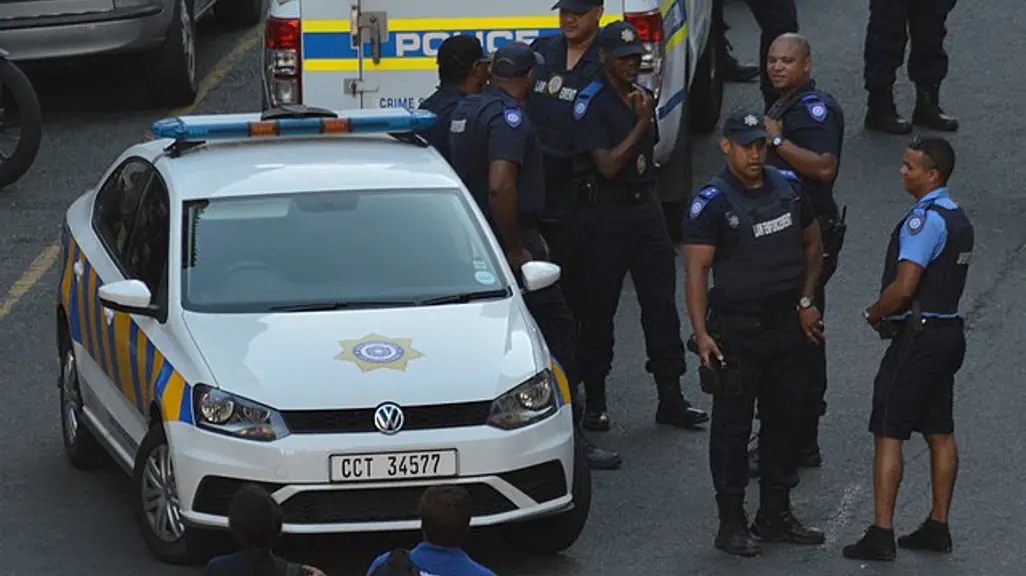 Cape Town to deploy more than 700 new metro police officers