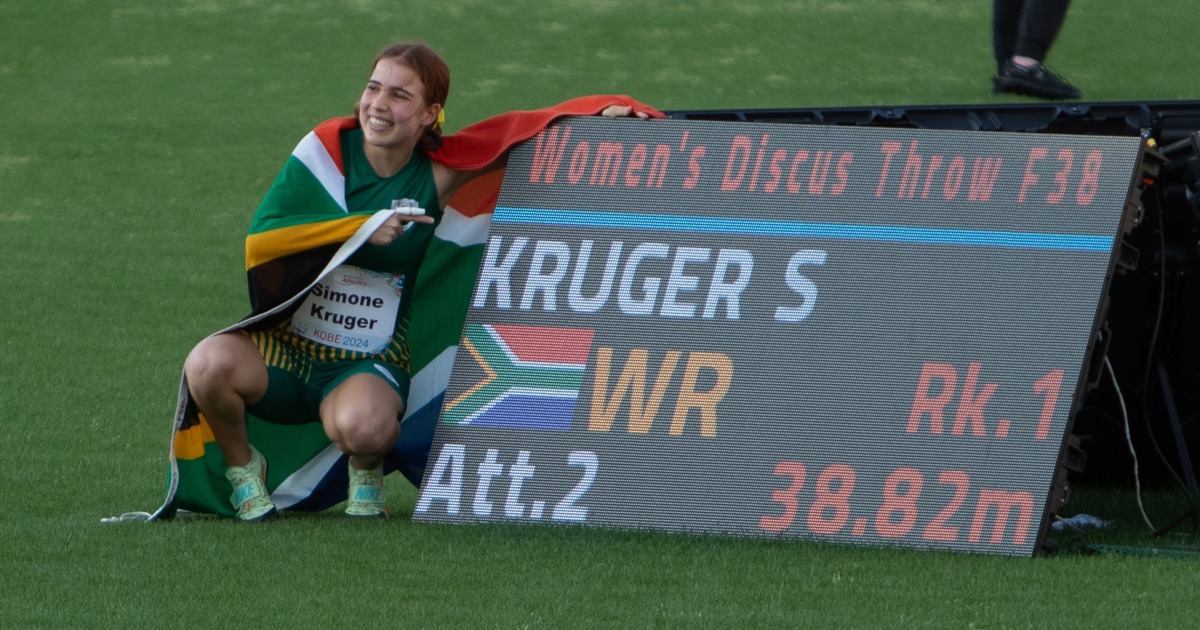 World record breaker para-athlete, Simoné Kruger, a discus shooting star
