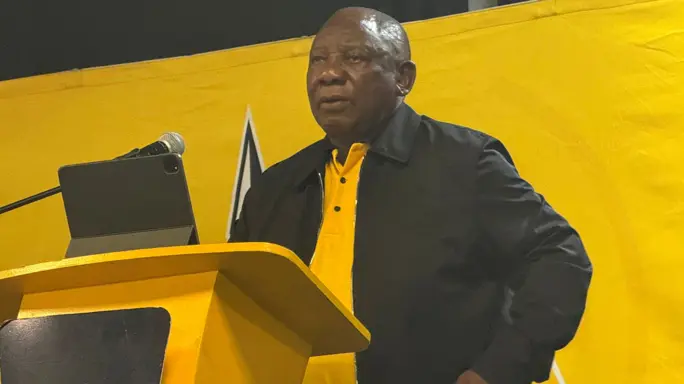 Ramaphosa urges municipalities to grab 'corruption & malfeasance' by the horns