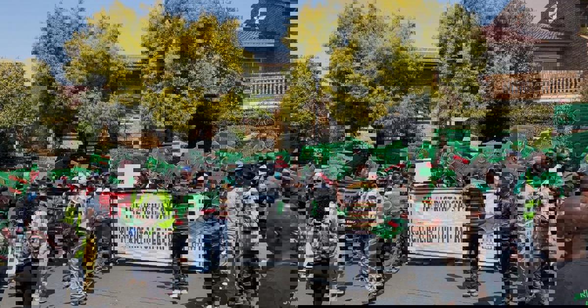 AMCU workers stage protest over looming retrenchments at Seriti