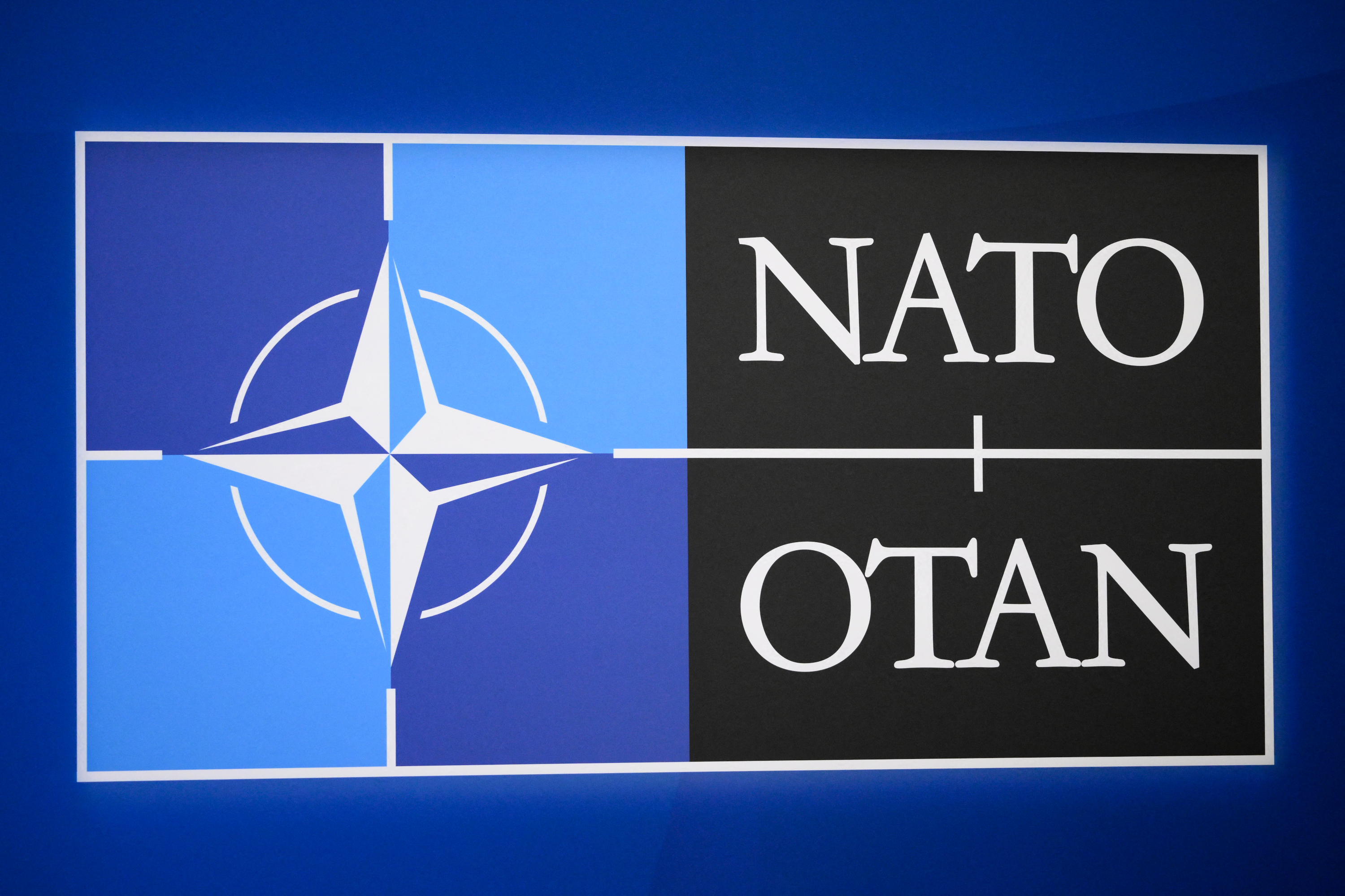 NATO summit seeks to keep Trump happy - and alliance united