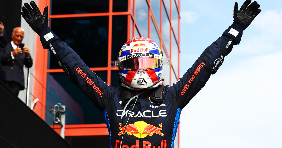 Verstappen wins fourth consecutive Formula One world title