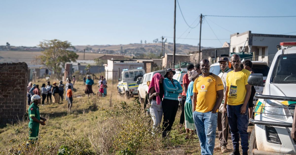 EC floods: Rescuers determined to recover more bodies from Mthatha River