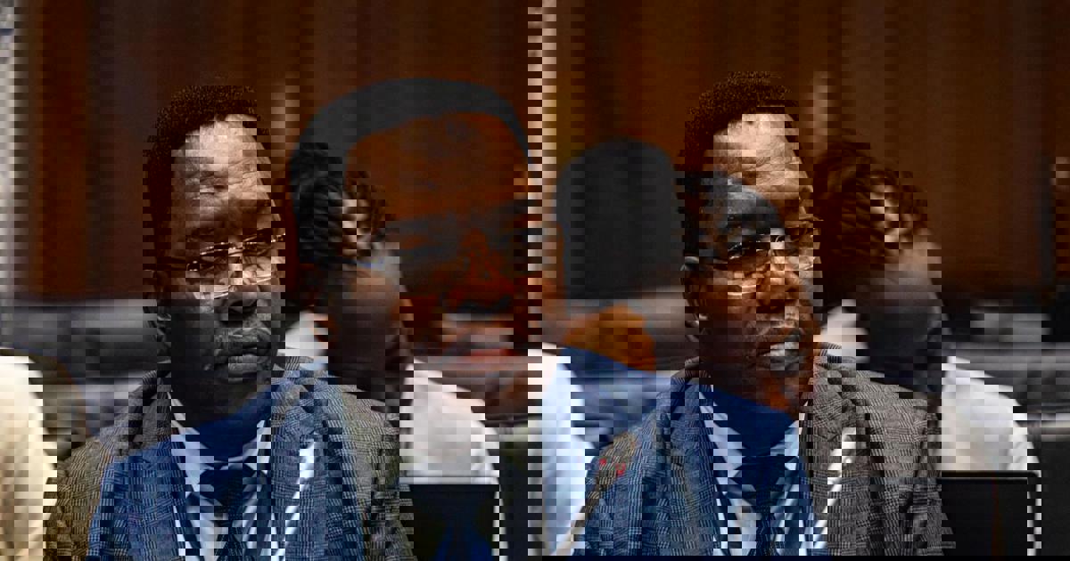 Police Commissioner backs claims of links between crime syndicate and Minister Mchunu