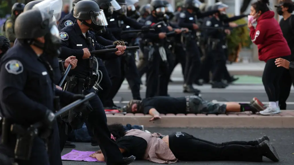 Trump deploying thousands more National Guard, US Marines to protest-hit LA