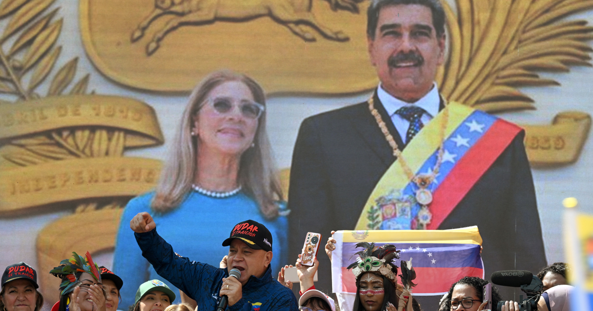 New Venezuela leader says 'no foreign power' running country